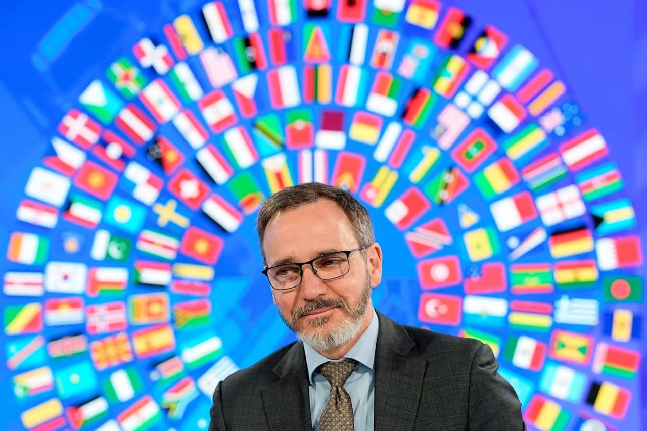 The IMF Warns of a Risk to the Global Economy if the AI Investment Boom ...