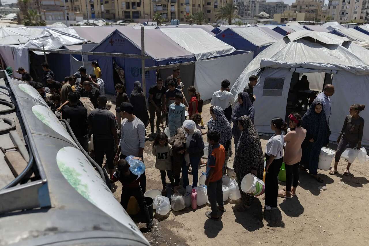 Israel Keeps Gaza Under Total Blockade, Cutting Two Million People Off From Food, Water, and ...