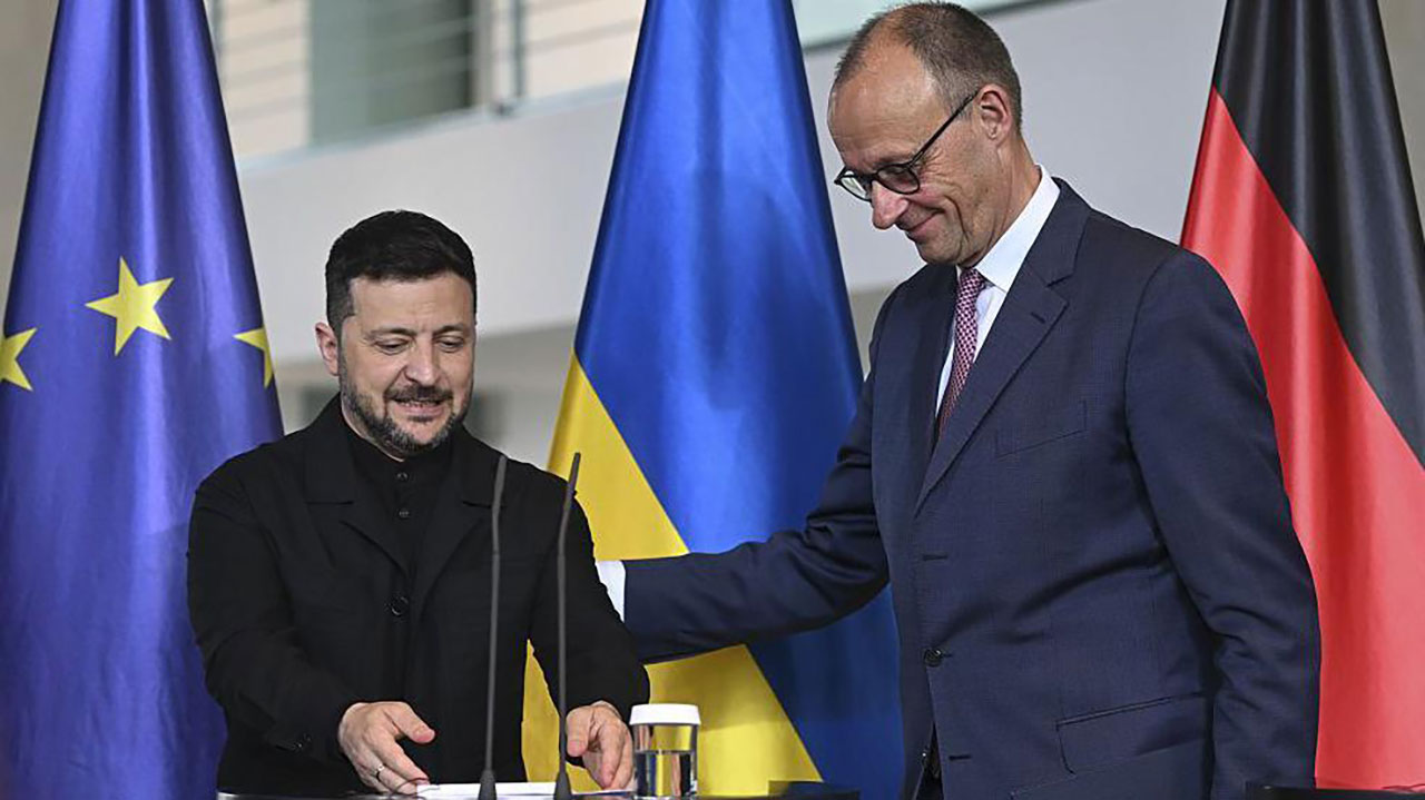 Merz Said Germany Will Help Return Ukrainian Men of Conscription Age to ...