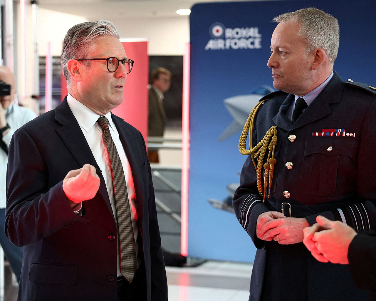 Starmer Says Russia Could Be Ready to Attack a NATO Country as Early as ...